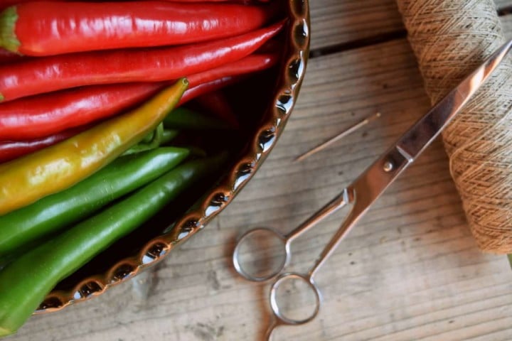 3 Easy Ways To Dry Hot Peppers