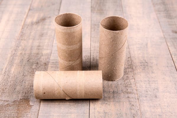 5 Eco-Friendly Firelighters (+ How To Make Your Own)