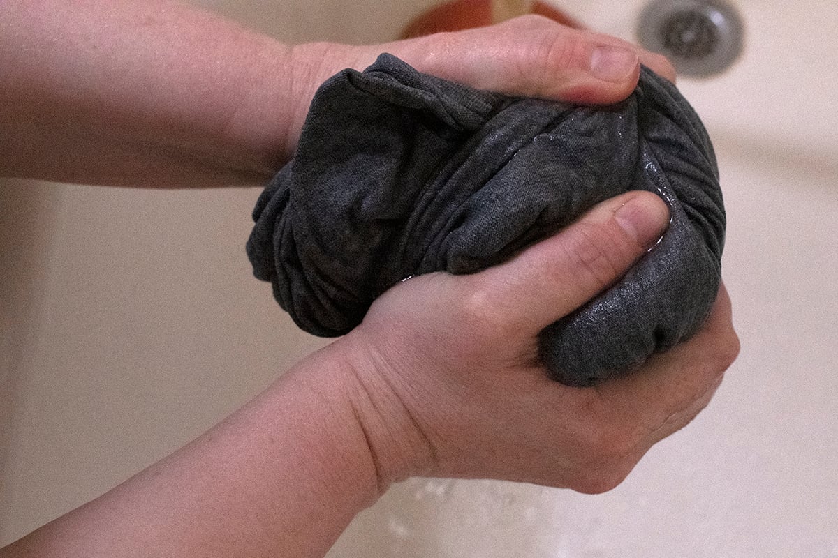 Hand-Washing Clothes Made Easy - Try It Once & You'll Never Go Back!