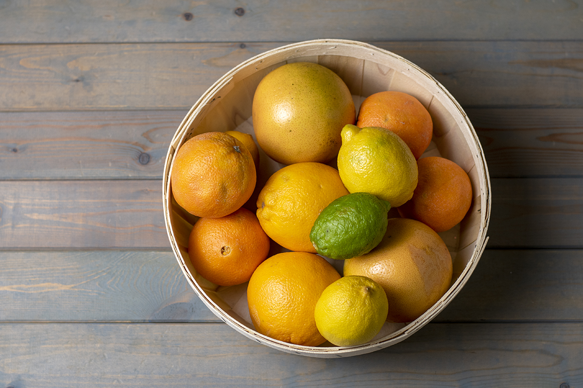 Homemade Dried Orange Slices for Heartwarming Holiday Decor