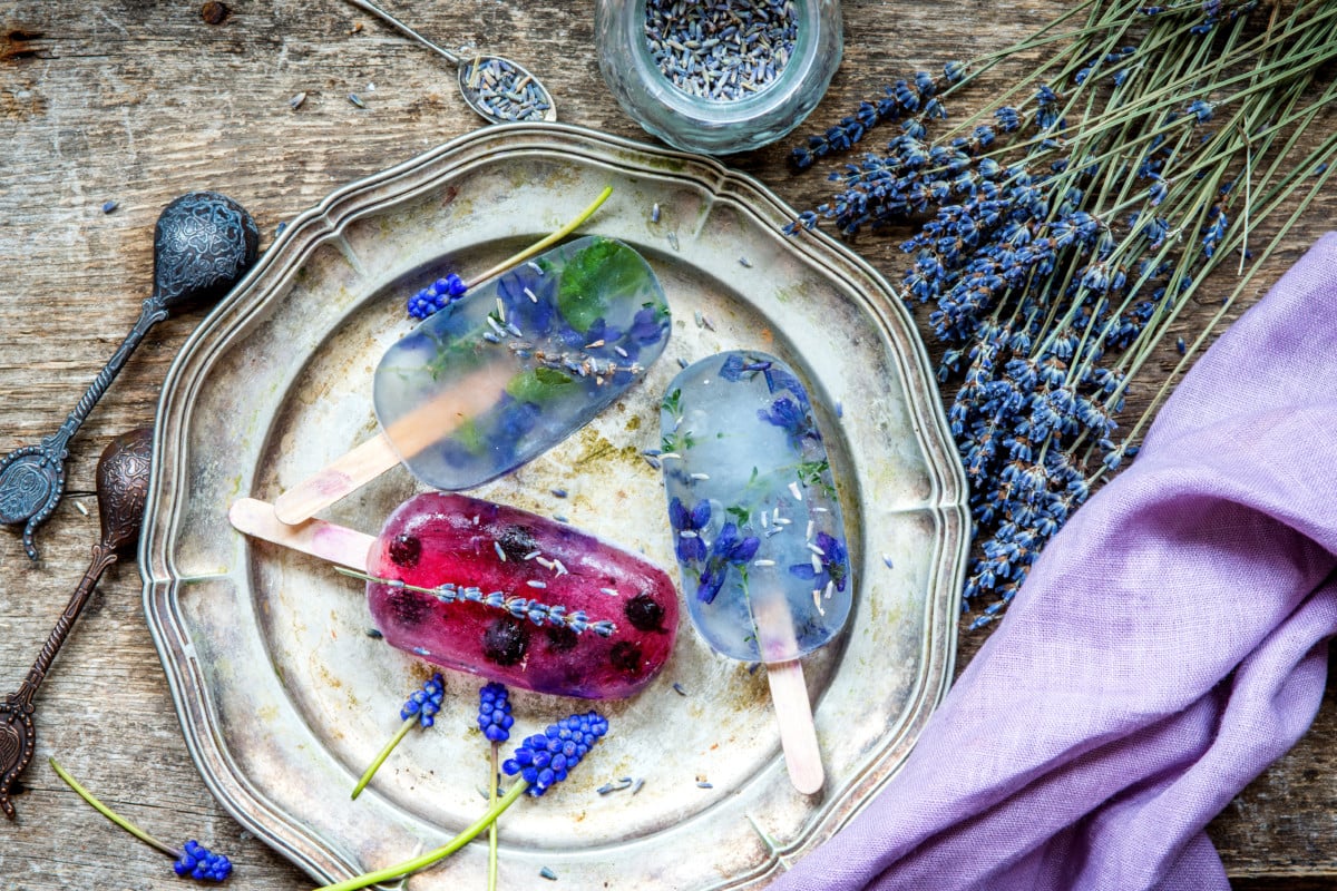 12 Delicious Popsicle Recipes to Beat the Heat