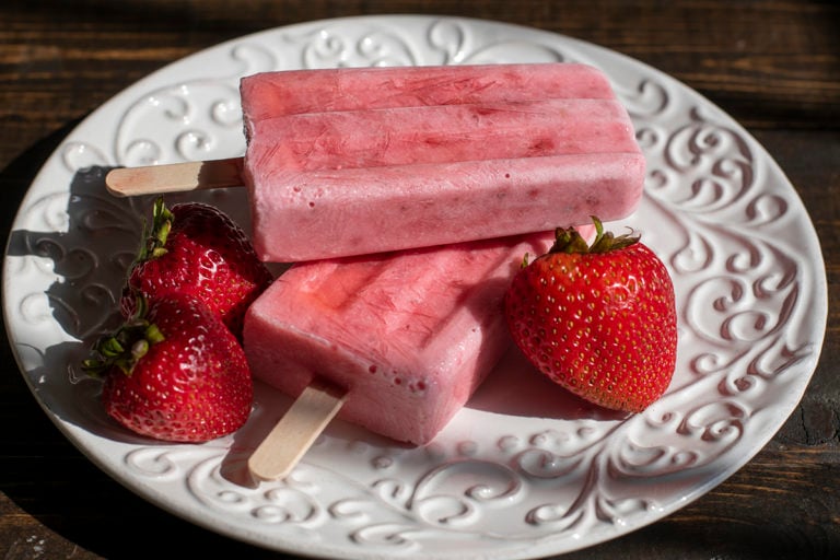 12 Delicious Popsicle Recipes to Beat the Heat