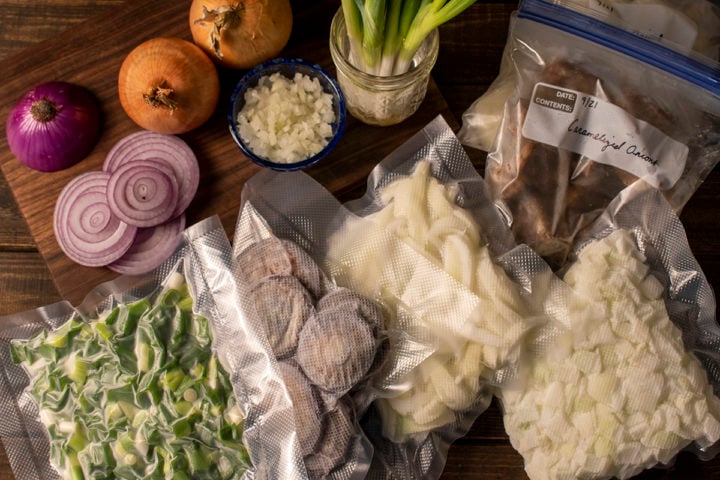 5 Easy Ways To Freeze Onions