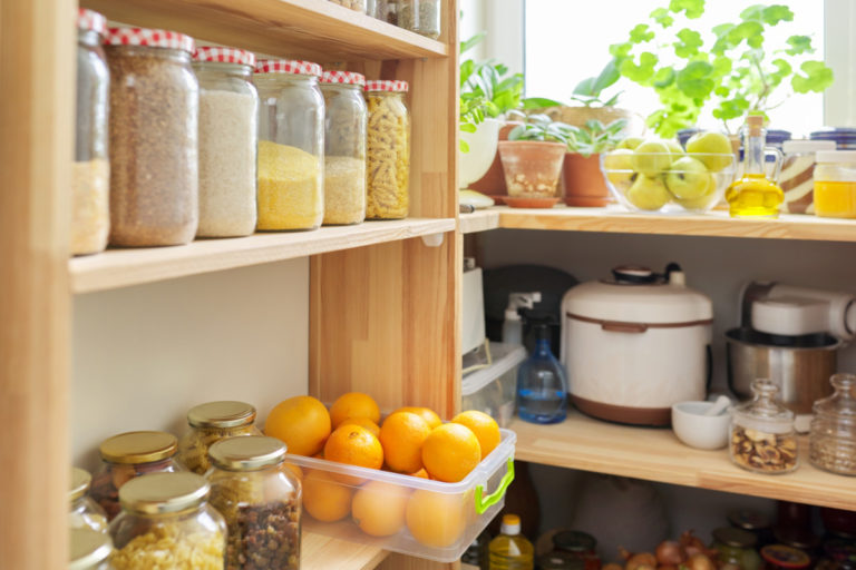 15 Pantry Staples You’re Storing Incorrectly