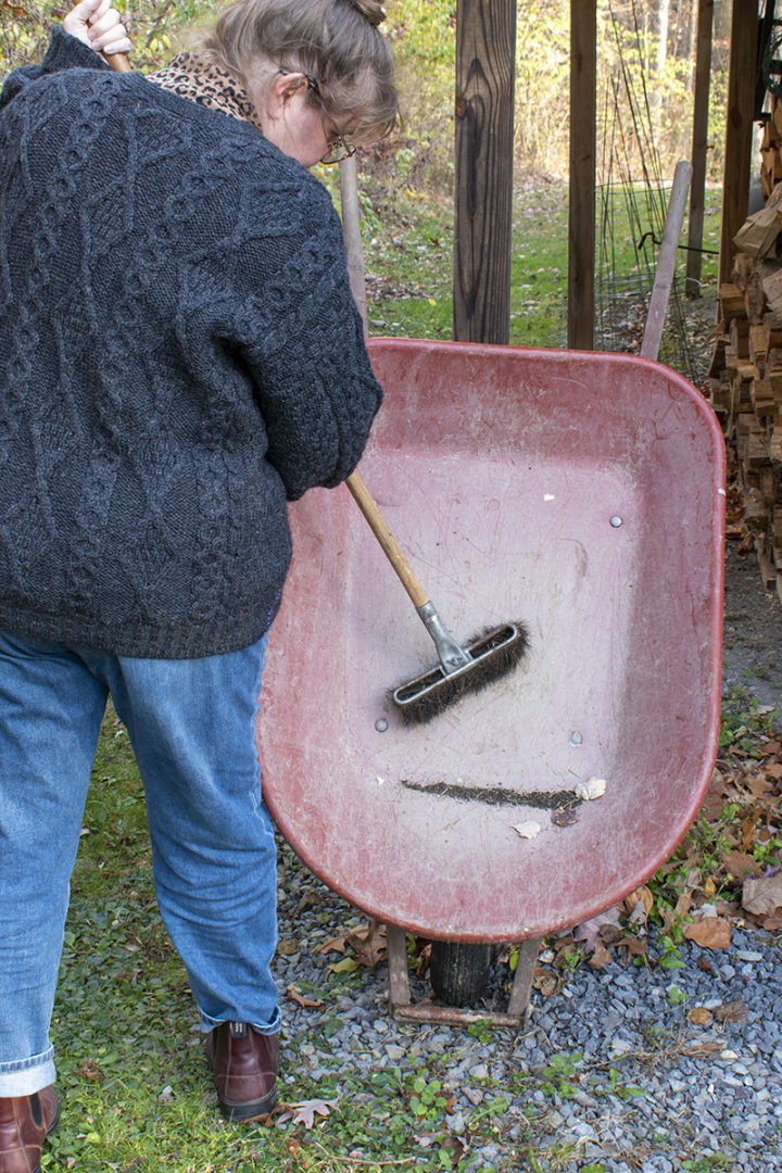 How To Clean, Maintain, Sharpen & Store Garden Tools