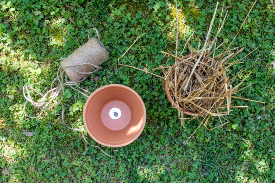 6 Brilliant Alternative Uses for Terracotta Pots Around the Garden