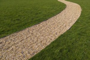 10 Beautiful DIY Garden Paths For Your Backyard