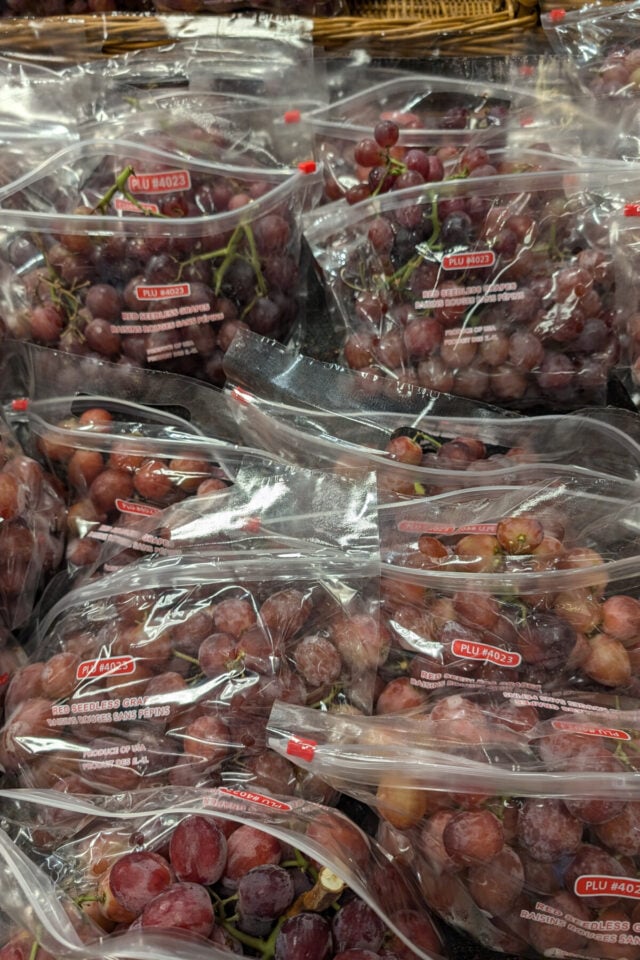 Use My Method to Store Grapes for Up to a Month